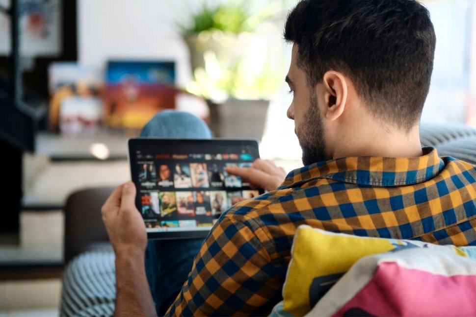 What Are the Best Home Streaming Services for 2023? - TechKnowable