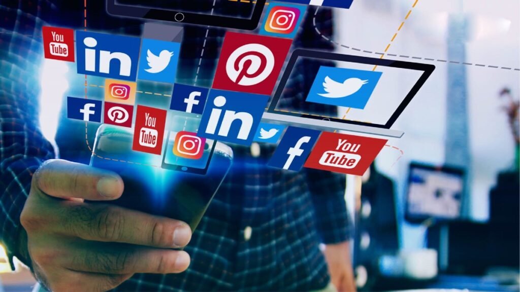 How to Leverage Social Media for Business Growth in 2023 - TechKnowable